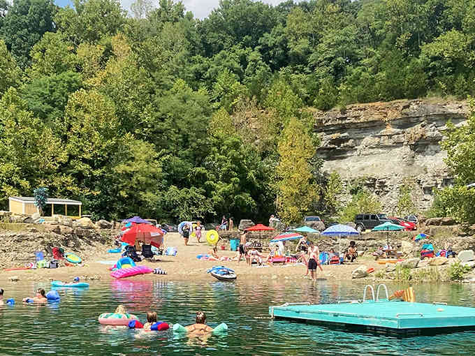 When the whole crew shows up, this quarry transforms into Kentucky's answer to a beach resort.