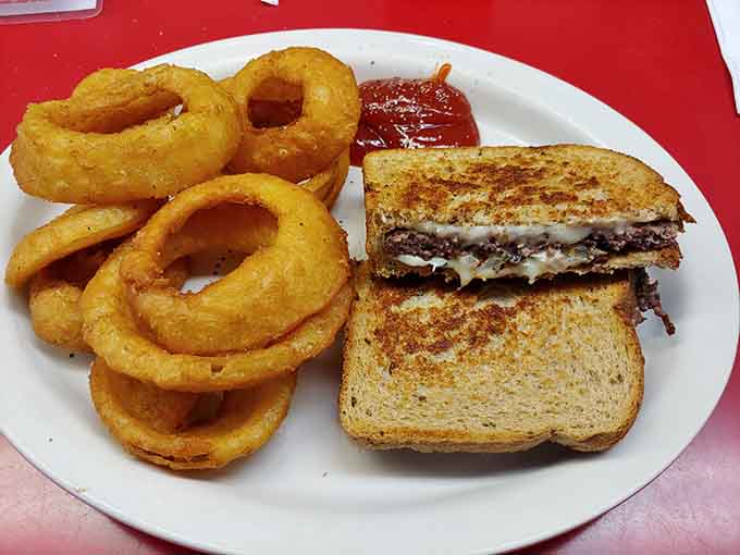 When your patty melt comes with onion rings this golden, you know someone in that kitchen really cares.
