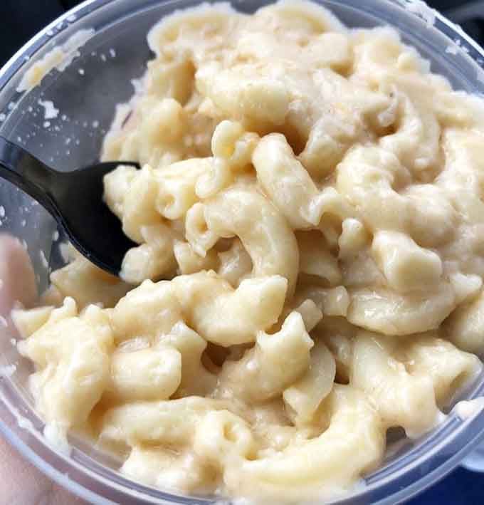 Creamy, dreamy mac and cheese that looks like comfort food gave itself a warm hug and invited you to join.