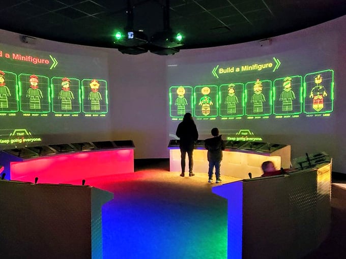 5. legoland&reg; discovery center michigan build a minifigure