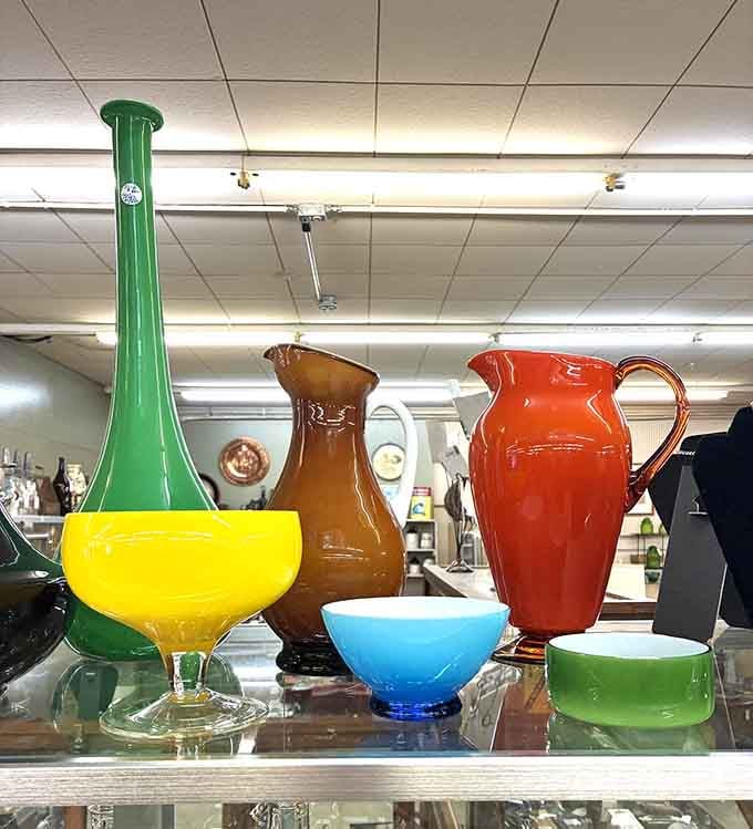 Mid-century art glass in colors so vibrant they make modern home decor look like it's not even trying.