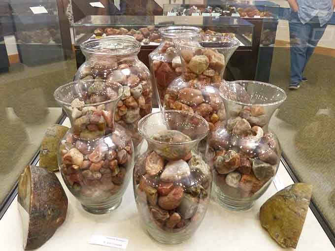 Glass jars filled with colorful agates look like nature's candy store, minus the sugar rush and cavities.
