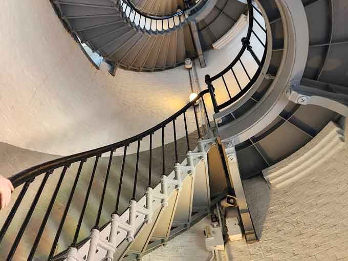 That spiral staircase looks like something from a nautical fever dream, and your calves will remember it.