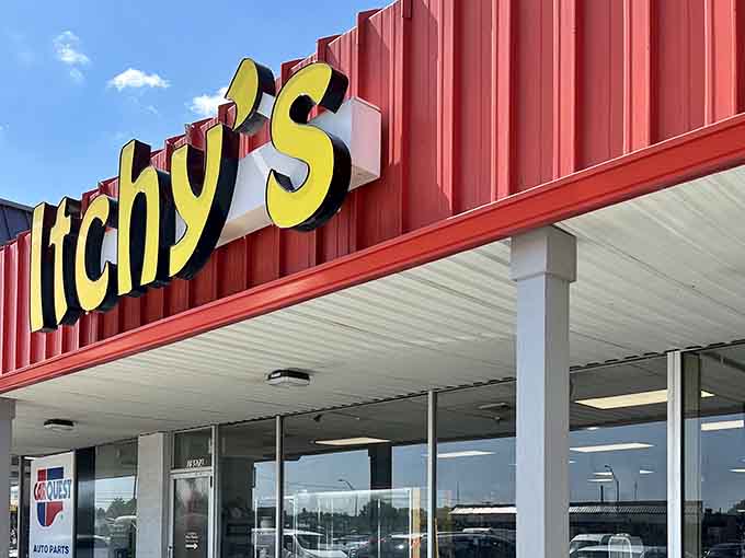That cheerful red exterior and bright yellow letters make Itchy's impossible to miss from the road—smart branding.