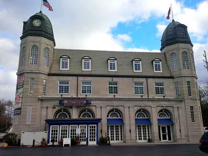 Daylight reveals the grand architecture of this unique building where fresh catches are served in truly memorable surroundings.
