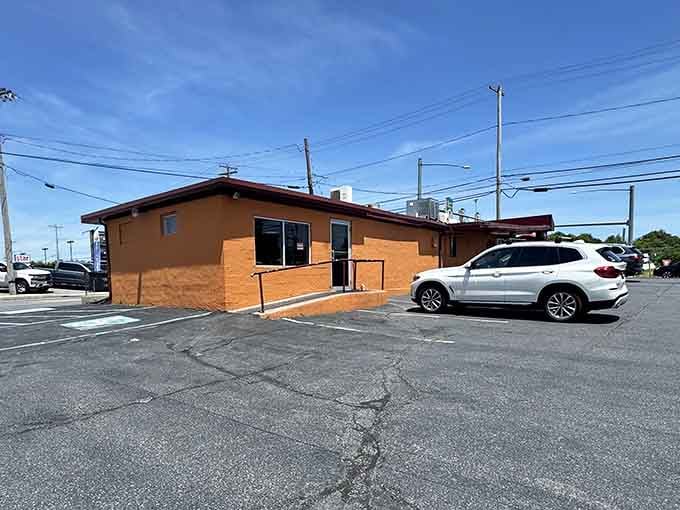 The warm orange exterior stands out like a beacon calling hungry travelers to pull over and stay awhile.