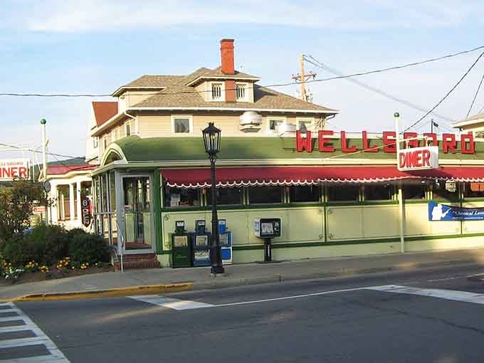 That classic diner with the red letters practically begs you to slide into a booth for comfort food.