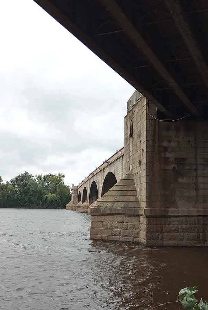 Getting up close and personal with those massive stone piers that have been holding strong since the Roaring Twenties.