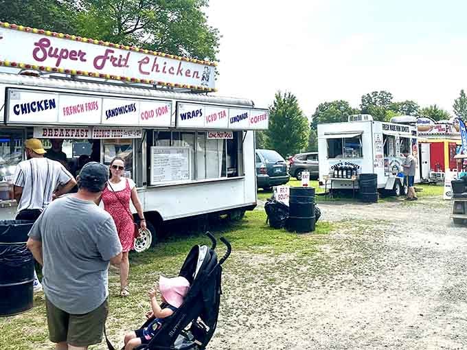 The Super Fried Chicken stand knows exactly what treasure hunters need: fuel for the morning's adventures.