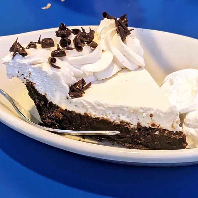 Mississippi mud pie layers chocolate and cream into a dessert that's basically a standing ovation for your taste buds.