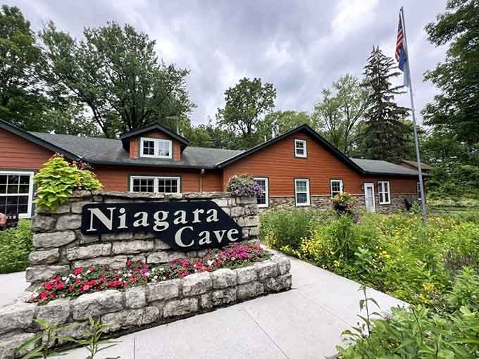 The welcoming visitor center sits nestled in the woods, giving zero hints about the geological wonderland hiding below.
