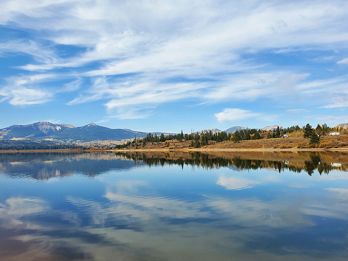 Perfect reflections, endless sky, and not another soul in sight&mdash;basically the opposite of your average Saturday anywhere else.