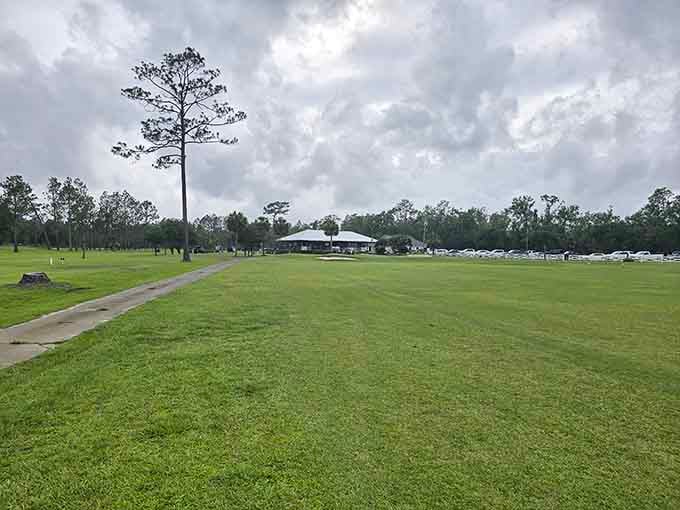 The Perry Golf & Country Club offers greens that won't drain your retirement account before you tee off.