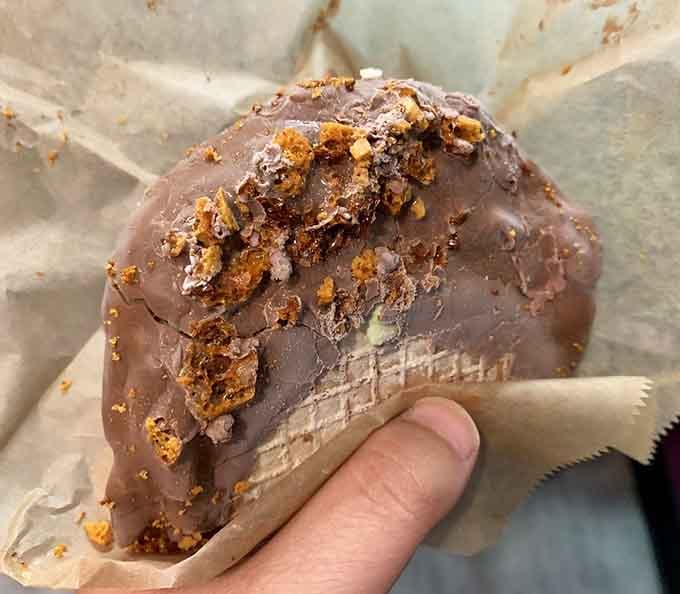 Honeycomb pieces crown this beauty like edible jewels, adding crunch to every creamy, dreamy bite you take.
