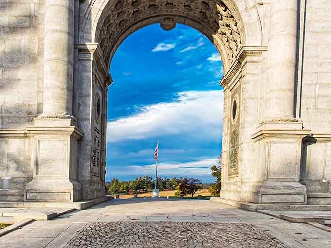 The National Memorial Arch frames the sky beautifully, honoring those who persevered through unimaginable hardship and cold.