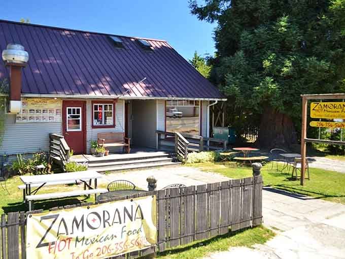 Zamorana serves up authentic Mexican flavors in a colorful island setting that's as warm as the food.