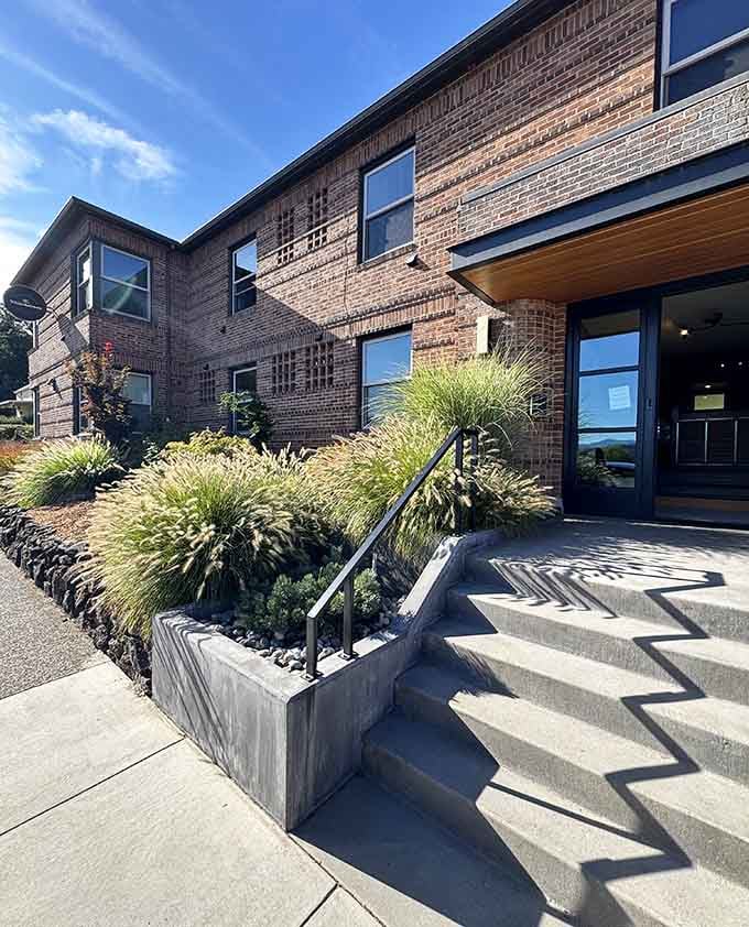 The Inn of the White Salmon offers modern mountain hospitality without the pretension that usually accompanies good taste.