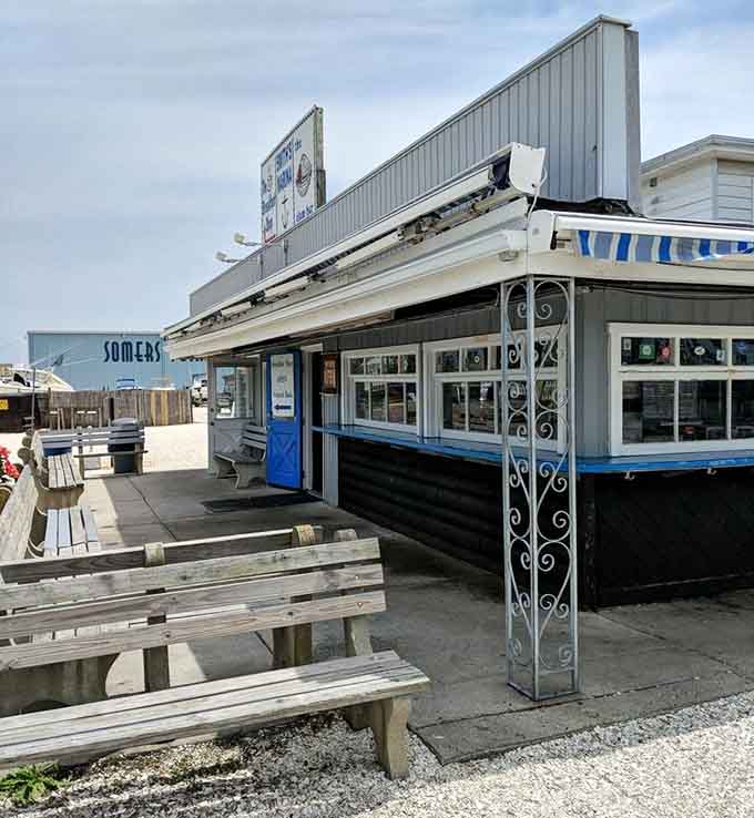 This vintage clam bar looks like it could've hosted the cast of "Happy Days" back in the day.