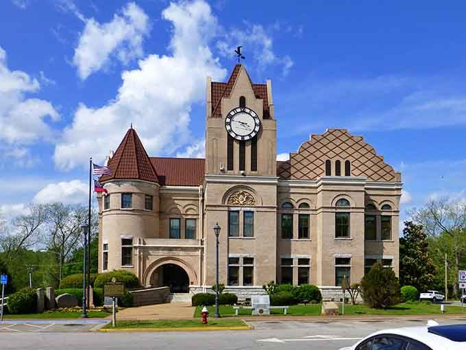 The Romanesque courthouse with its turret looks like something straight out of a fairy tale or classic movie.