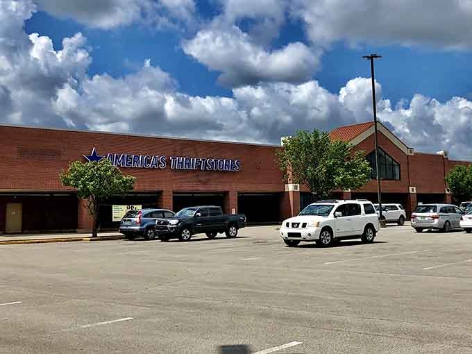 Ample parking means you can bring the whole crew without circling the lot like vultures at dinnertime.