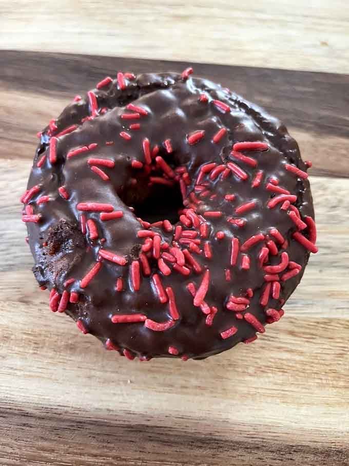 When a donut gets the Italian treatment, complete with chocolate glaze and festive sprinkles for pure joy.