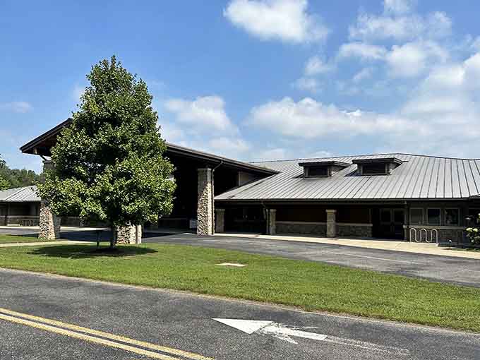 The Little River Canyon Center: where learning about nature doesn't require uncomfortable camping or questionable bathroom facilities.