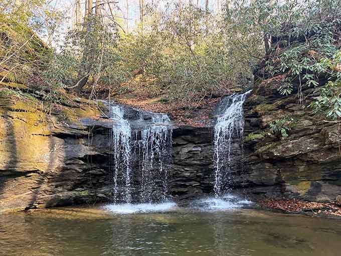 Confusion Falls lives up to its name, cascading in directions that defy simple geometric explanation.