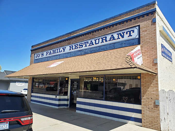 Jo's Family Restaurant serves up that classic diner experience without the San Francisco price tag attached.