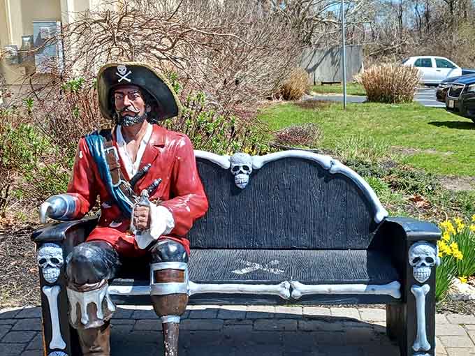 This pirate bench is the perfect spot for a photo op that'll make your grandkids jealous.