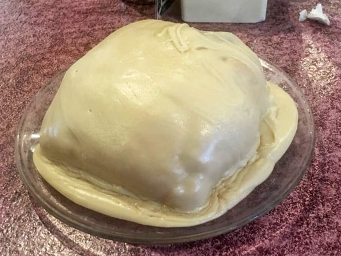 A cinnamon roll the size of your head means someone in that kitchen really understands portion control&mdash;by ignoring it.