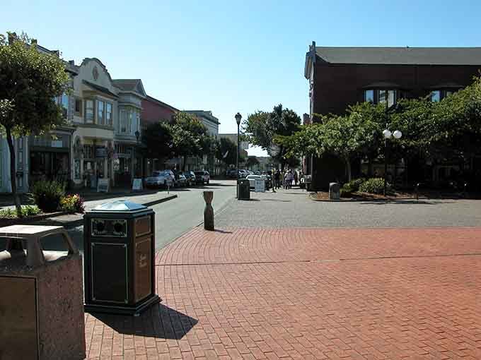 Victorian architecture and brick-paved plazas create a coastal town center where history meets everyday life beautifully and naturally.