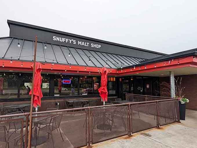The spacious patio with those bright red umbrellas invites you to linger over malts like Richie Cunningham on summer break.