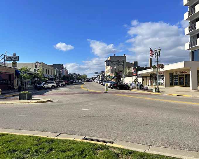 Wide boulevards and historic buildings create the kind of Main Street America that never goes out of style.