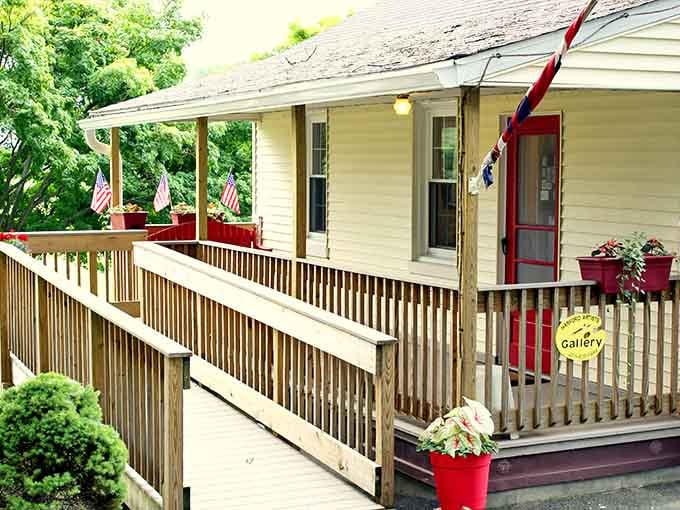 Local art galleries add cultural flavor to this town that's about more than just pretty streets and parks.