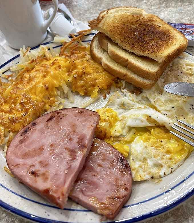 Hash browns, eggs, and ham create the holy trinity of breakfast plates that never go out of style.