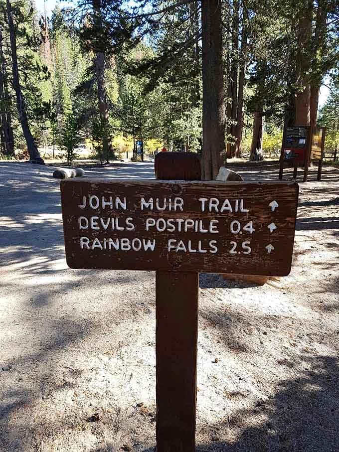 The John Muir Trail connects you to Devils Postpile and Rainbow Falls, offering Sierra Nevada beauty at every measured step.