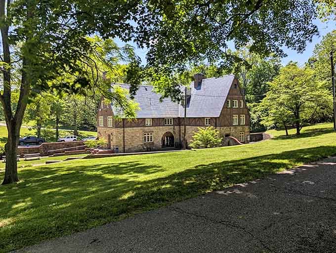 This stone lodge looks like it wandered out of a European postcard and decided Kentucky suited it perfectly.