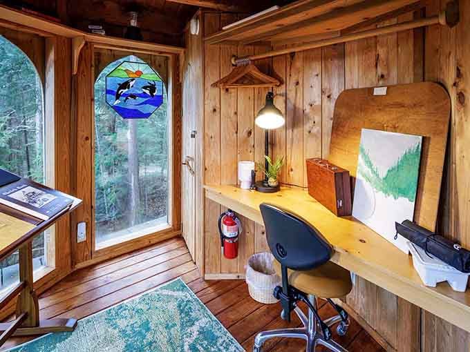 A workspace with a view like this might actually make you want to answer emails, though we wouldn't blame you for procrastinating.