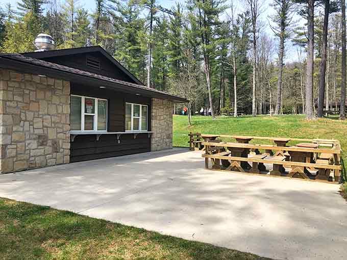 Clean facilities and picnic tables await hungry visitors who packed sandwiches instead of spending a fortune on mediocre food.