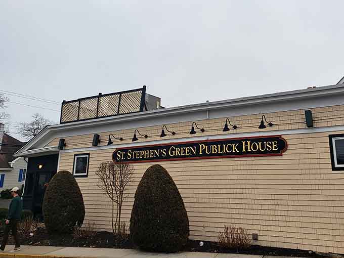 St. Stephen's Green Publick House serves up Irish hospitality with a Jersey Shore twist that just works.