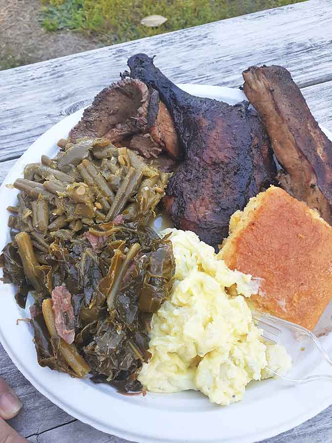 A plate that looks like Sunday dinner decided to show up on a weekday and bring all its friends.
