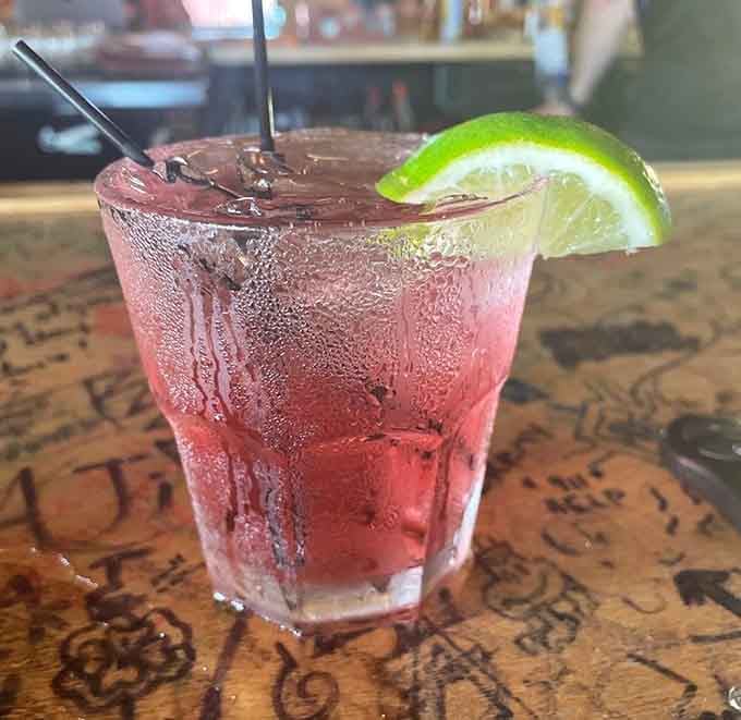Even the drinks here look refreshingly different, with that perfect balance of sweet, tart, and pure satisfaction.