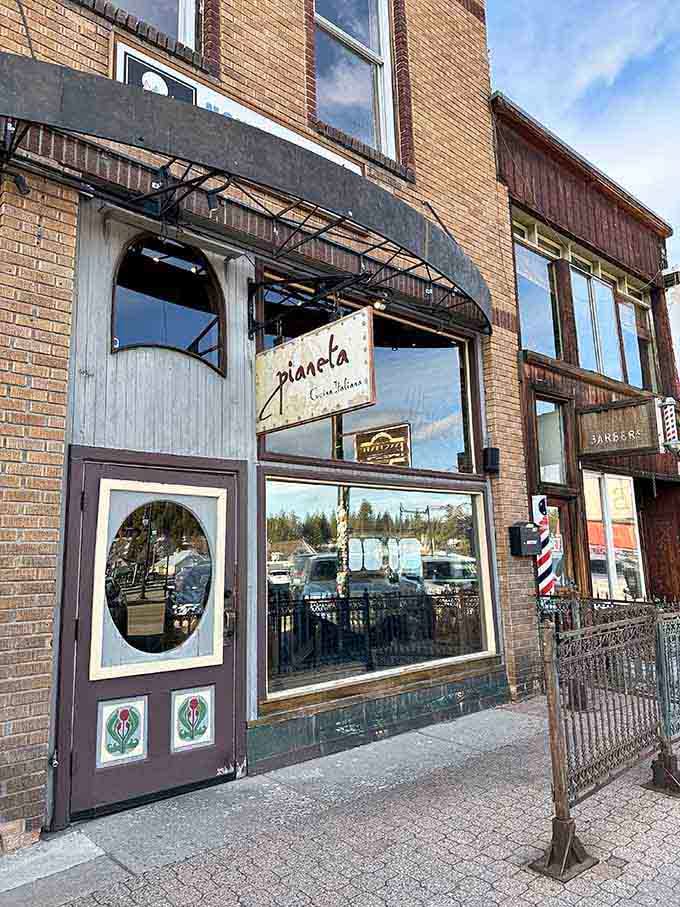 Pianeta brings Italian soul to the Sierra Nevada, because carbs taste better at six thousand feet elevation.
