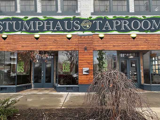 Stumphaus Taproom brings craft beer culture to downtown, because even small towns deserve good brews.