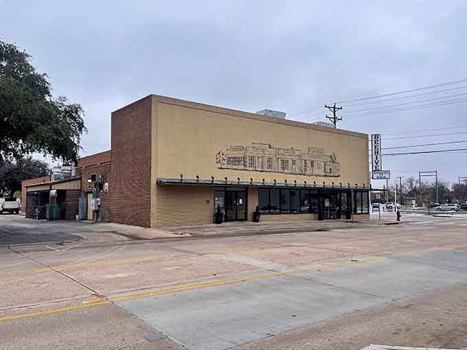 Corner location, vintage vibes, and that unmistakable old-school steakhouse appeal that never goes out of style.