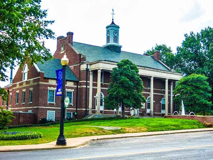 Classical columns and manicured lawns frame a building so stately it could host both weddings and diplomatic summits.