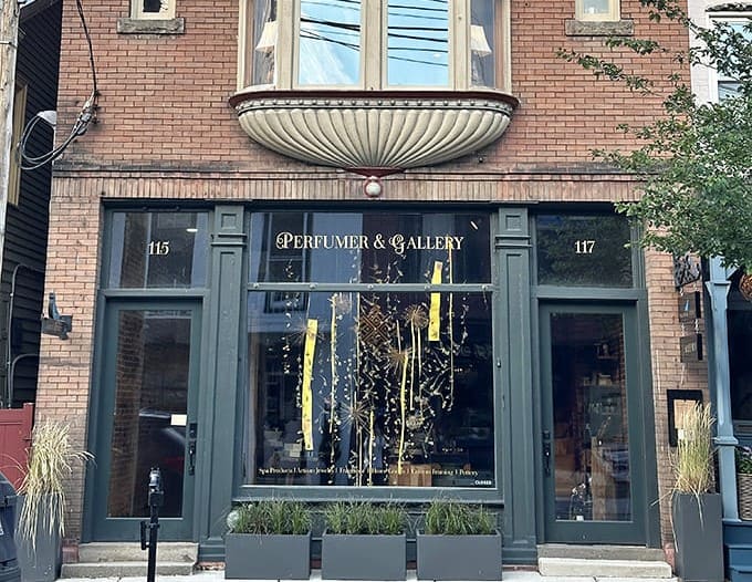 Pigeon Hill Studios' elegant storefront invites you to discover local artistry that deserves a spot on your wall.