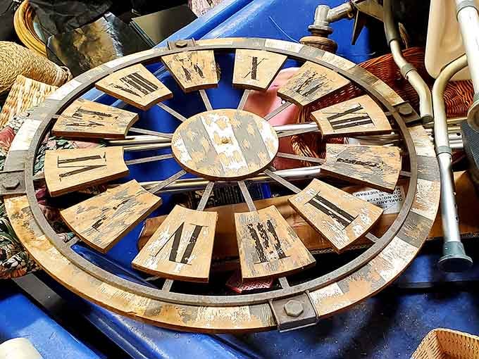 Someone's rustic windmill clock is about to become your kitchen's conversation starter for practically pocket change, friend.