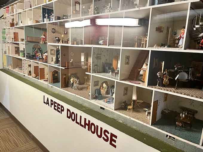 The La Peep Dollhouse contains more rooms than your first apartment, and probably better furniture too, if we're being honest.