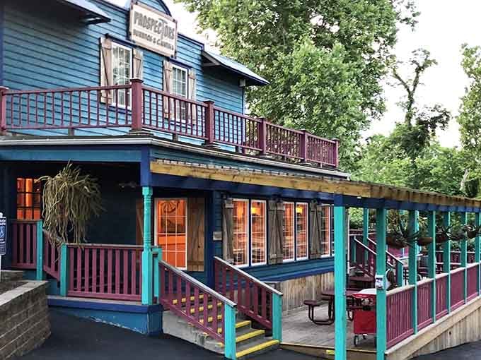 This colorful eatery serves up sustenance with a side of tropical vibes that almost make you forget you're landlocked.